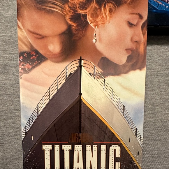 Paramount | Media | Titanic 997 2 Part Box Set Vhs Titanic Vhs ...